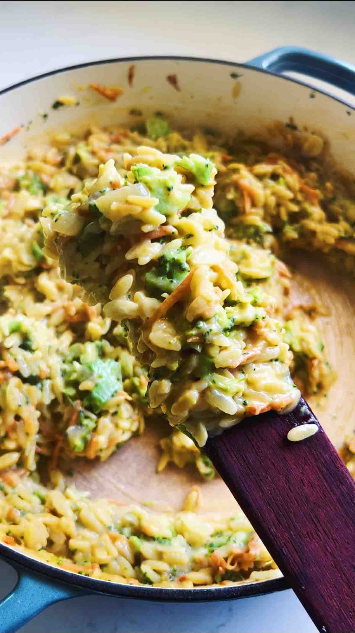 One Pot Cheesy Orzo With Broccoli - Grilled Cheese Social