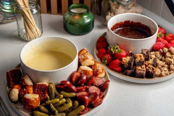 The Ultimate Guide for Cheese Fondue (What to Serve & More) - Grilled ...